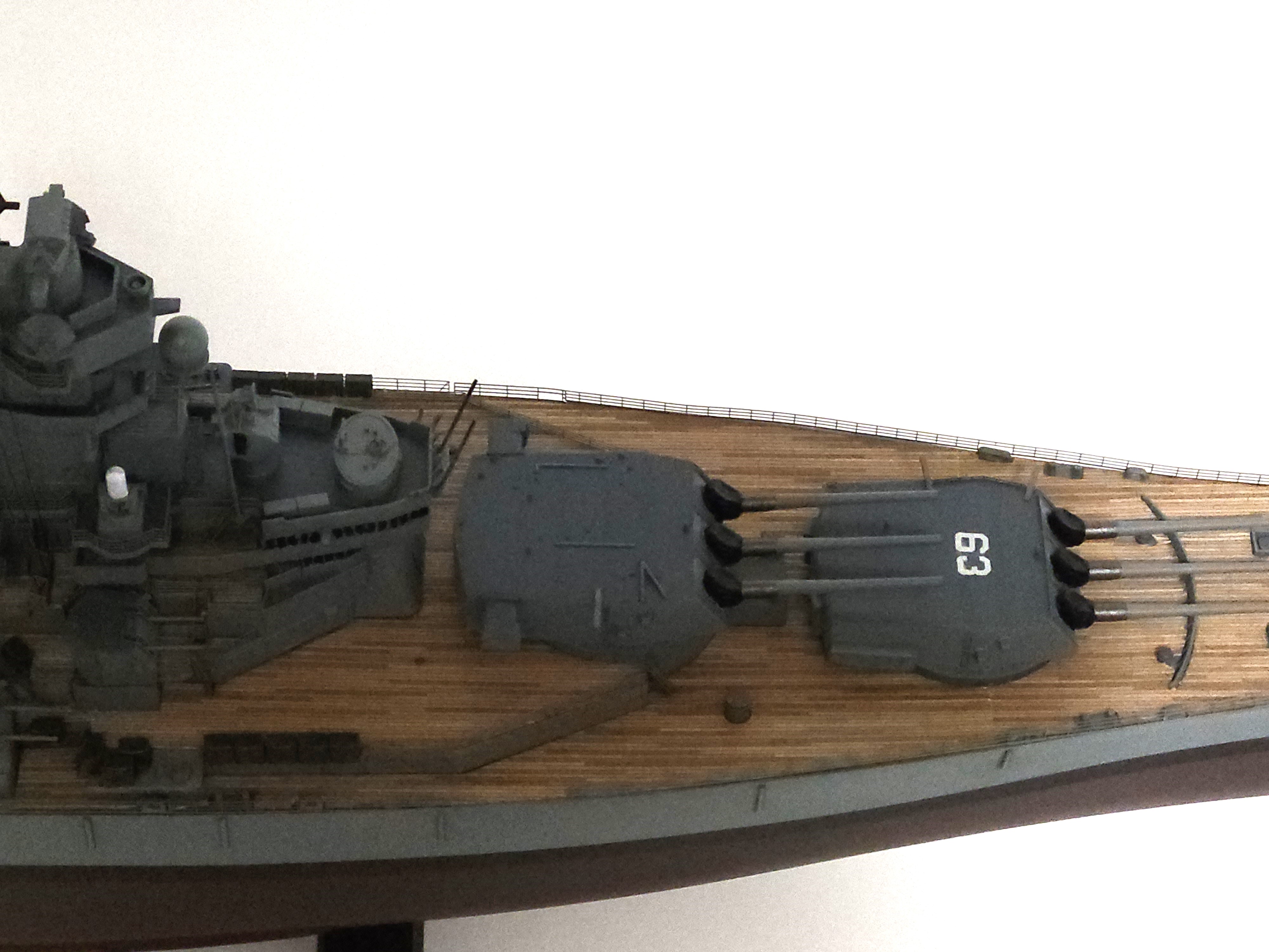 USS Missouri – Burgundy Models